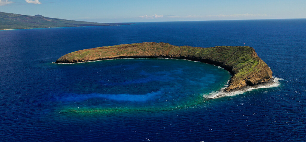What Happened to Molokini? | Learn More About Molokini Crater